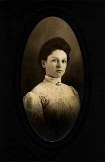 Bessie Llewellyn Meredith